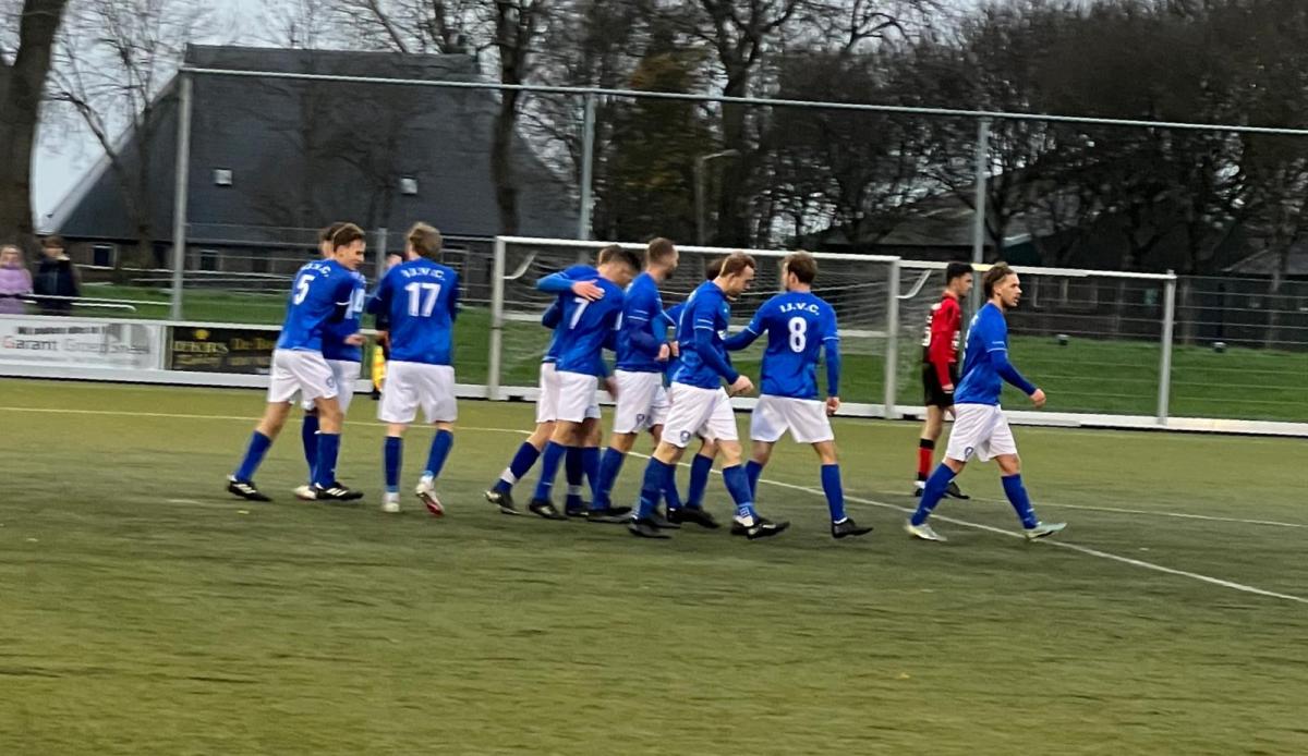 Duidelijk antwoord op bekerdebacle – Zevenklapper in een topper die ...